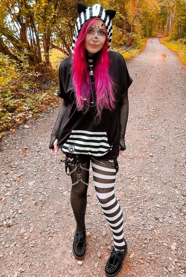 GOTHIC LOOKS