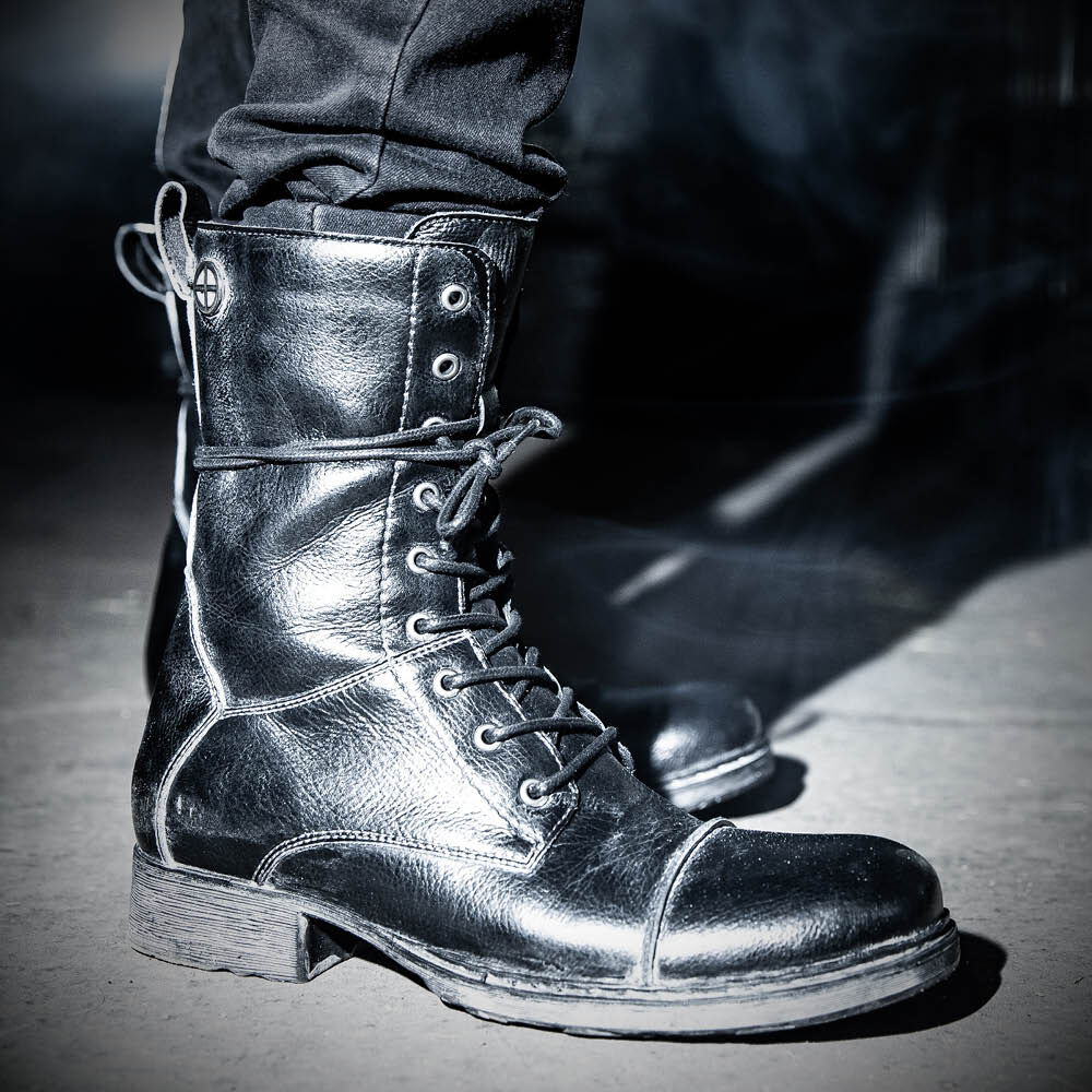 Cool shoes for men - buy online - top deals