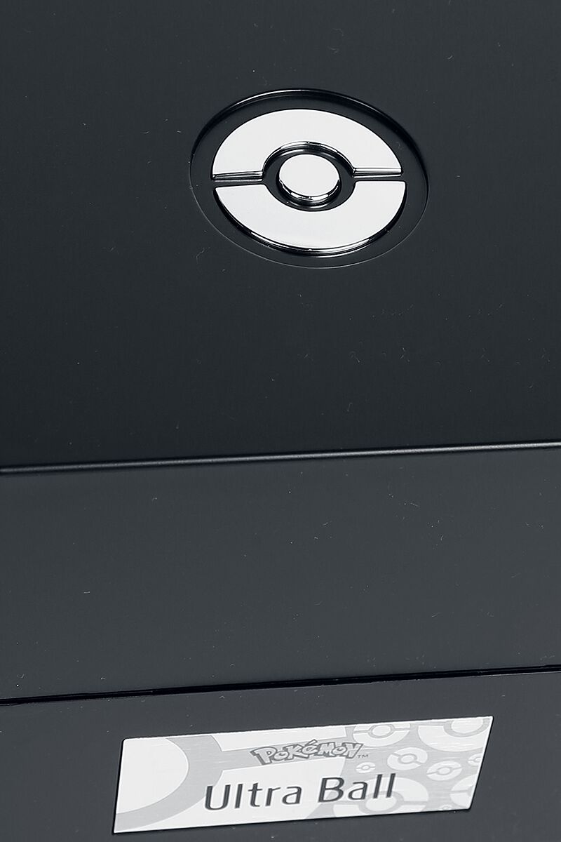 Ultra Ball